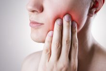 Ascesso dentale: cause, come riconoscerlo e come curarlo